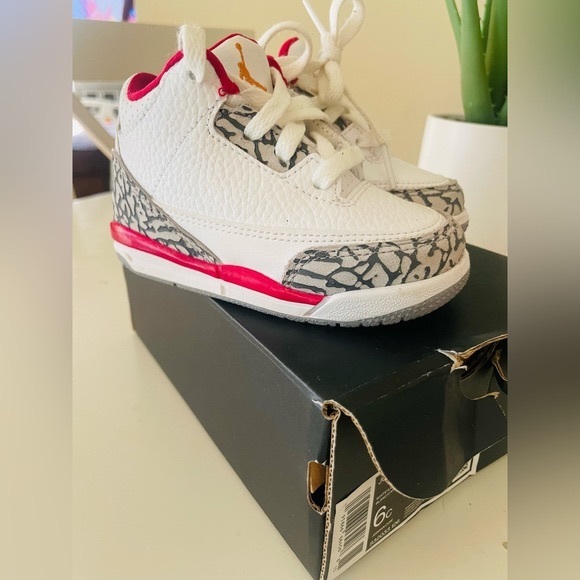 Jordan | Shoes | Air Jordan 3 Retro Cardinal Red 6c | Poshmark